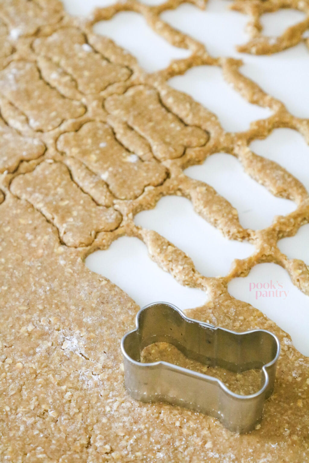 Peanut butter banana dog treats - Pook's Pantry Recipe Blog