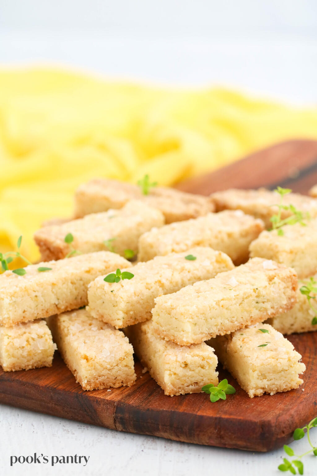 Lemon thyme shortbread cookies - Pook's Pantry Recipe Blog